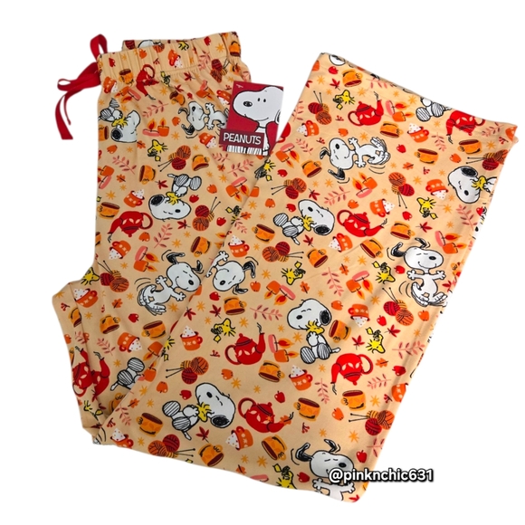 Peanuts | Intimates & Sleepwear | Peanuts Snoopy And Woodstock Fall ...
